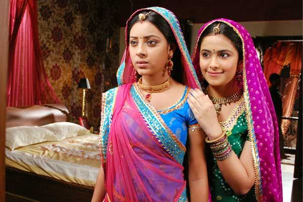 Pratyusha Banerjee Popular For Her Role In Balika Vadhu Hanged Herself